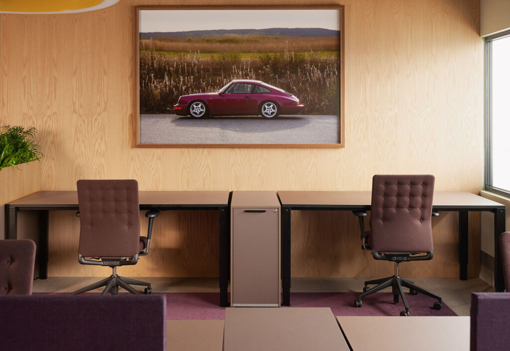 H4 work desk – HOLMRIS B8