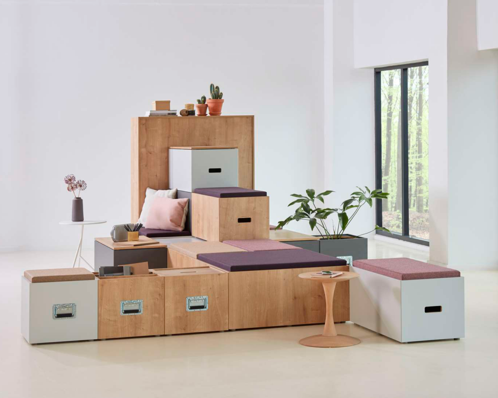 Stage Boxes - HOLMRIS B8