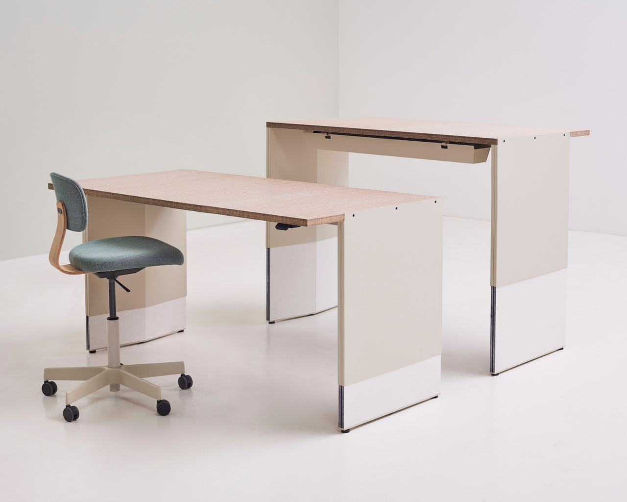 New Aarch Recrafted - HOLMRIS B8