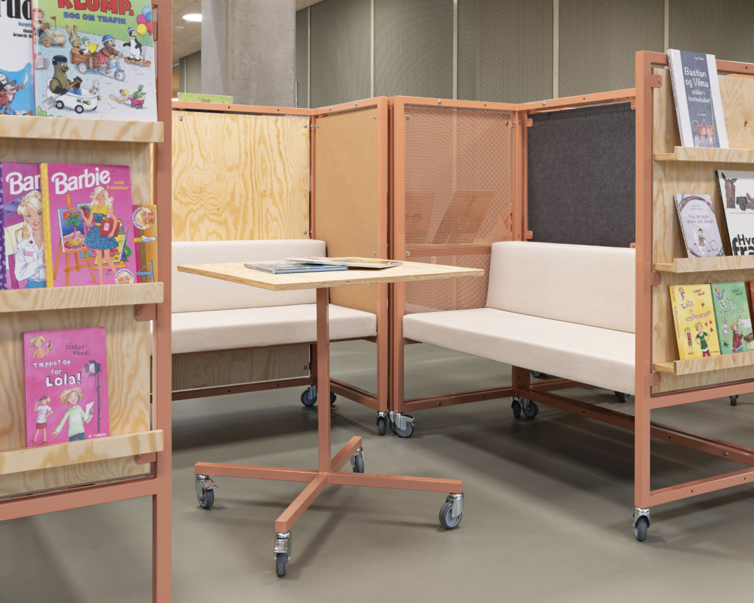 Making Space - HOLMRIS B8